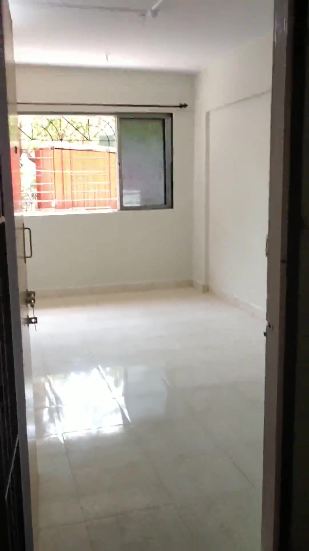 Standalone Building Thane West - Without Brokerage Unfurnished 1 RK ...